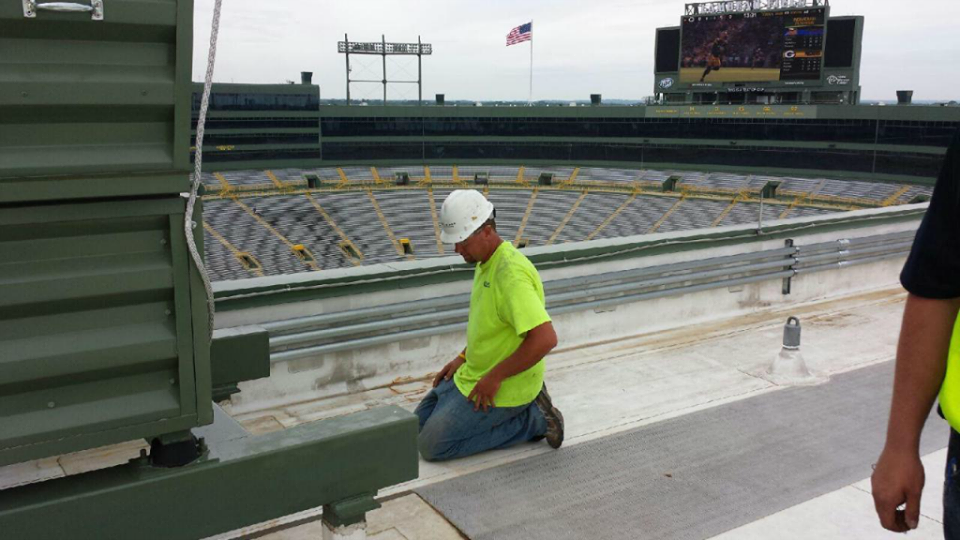 Lambeau Field’s Roofing System Gets a Makeover | Roofing Contractor