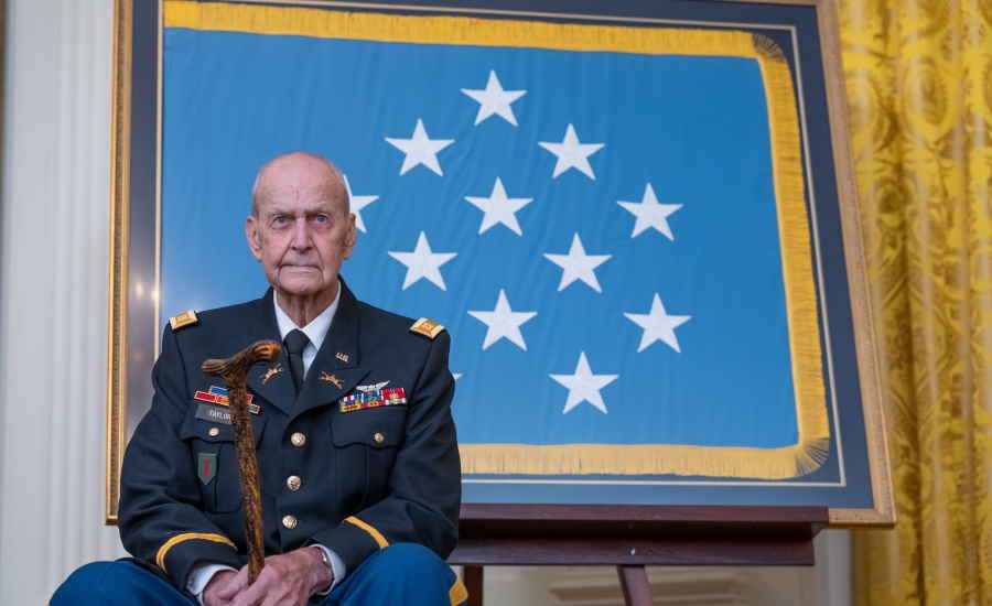 Vietnam Vet, Roofer Capt. Larry Taylor Receives Medal of Honor ...